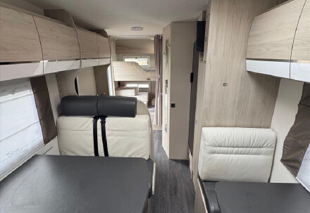 6 seater coachbuild rental - Evasia